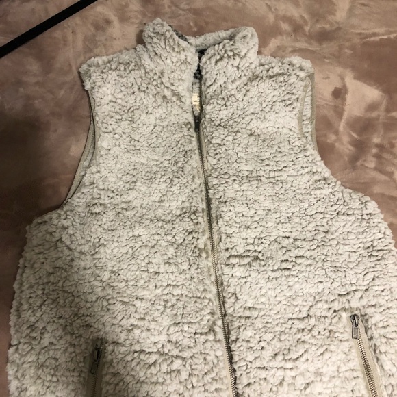 Thread & Supply | Jackets & Coats | Thread Supply Sherpa Vest | Poshmark